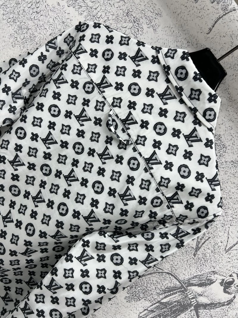 Economical Louis Vuitton Outwear
