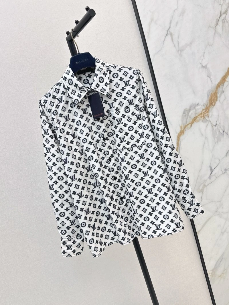 Exact replica Louis Vuitton Outwear