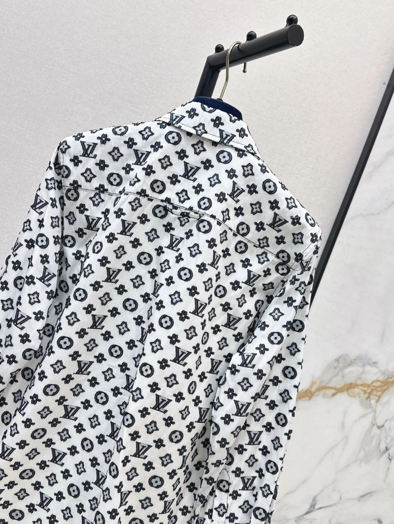 Exact replica Louis Vuitton Outwear
