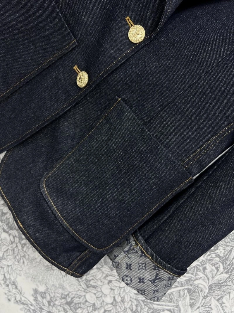 High accuracy Louis Vuitton Outwear