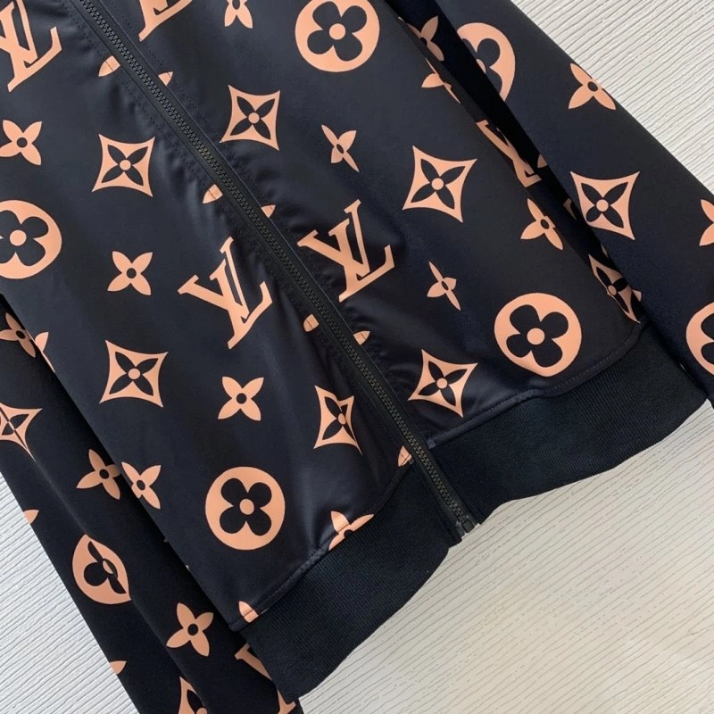Real Louis Vuitton Outwear