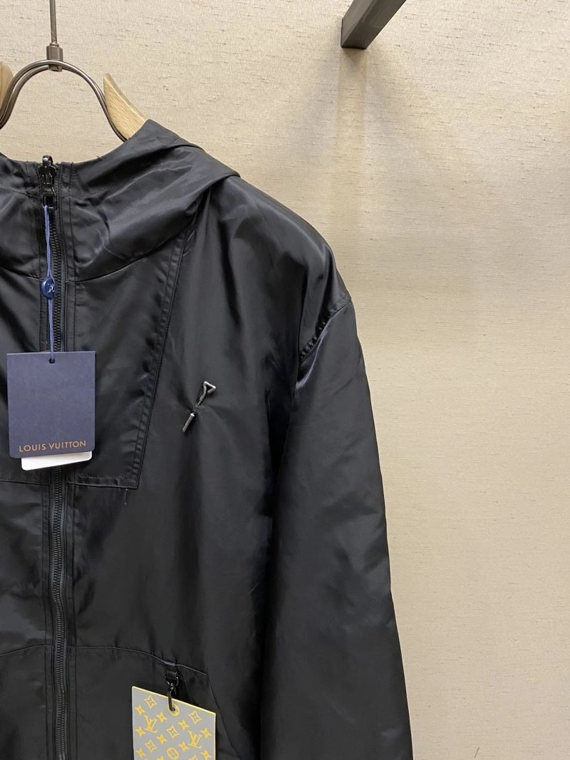 Top match Louis Vuitton Outwear