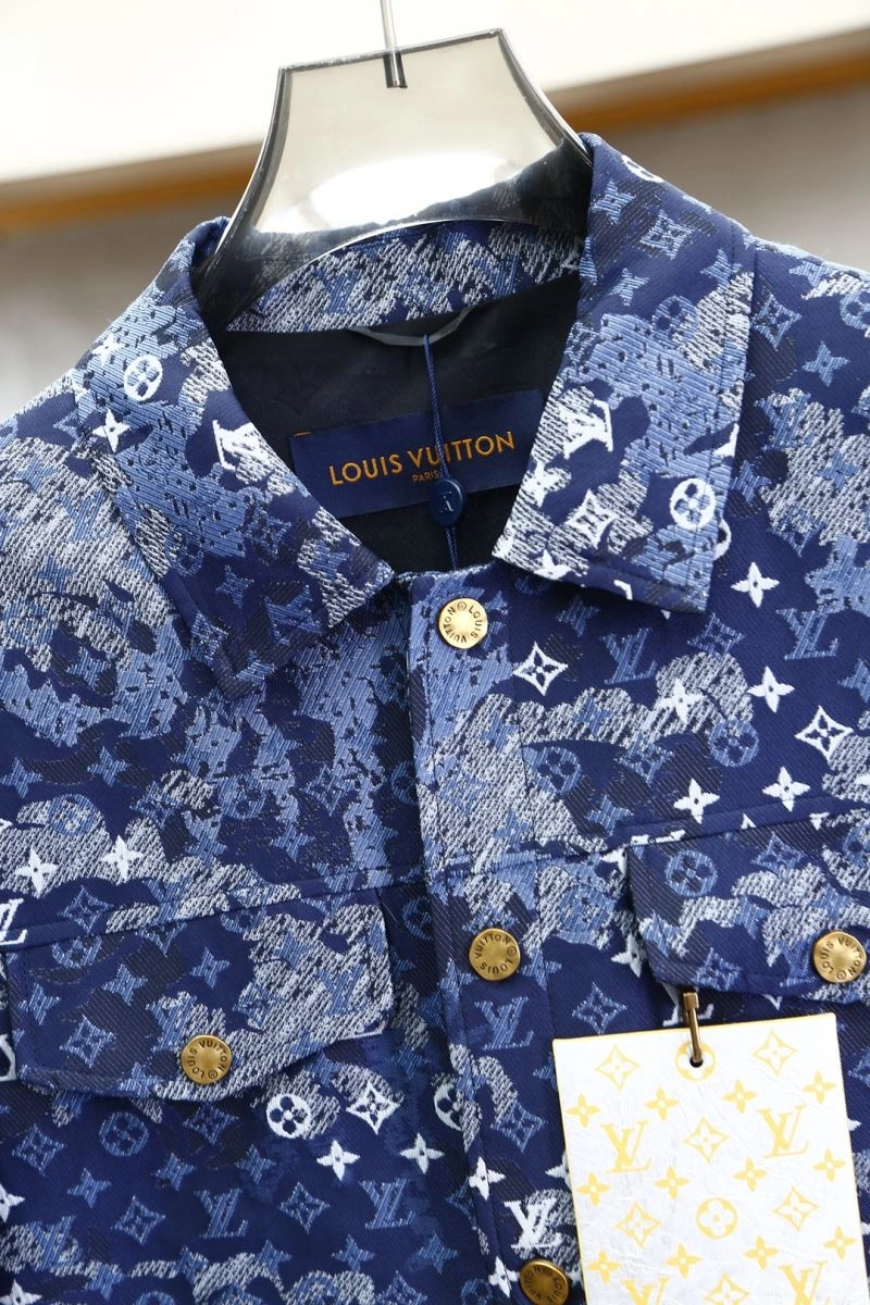 High accuracy Louis Vuitton Outwear