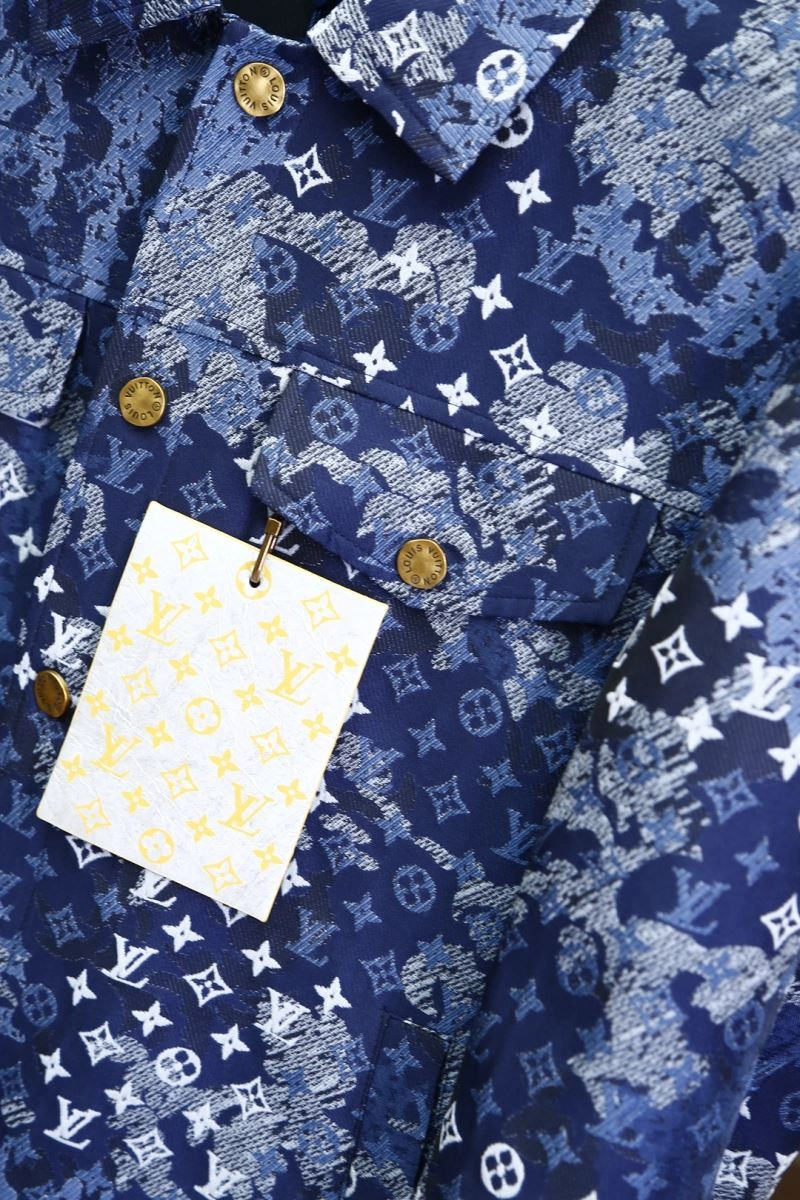 High accuracy Louis Vuitton Outwear