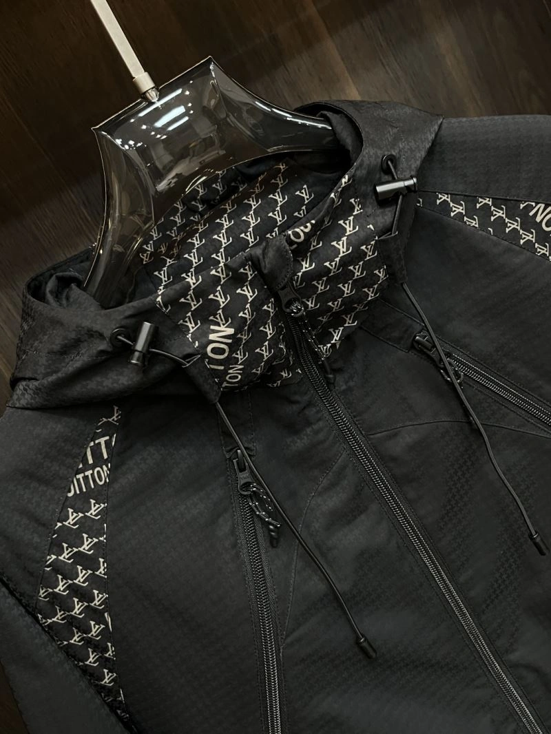 High fidelity Louis Vuitton Outwear