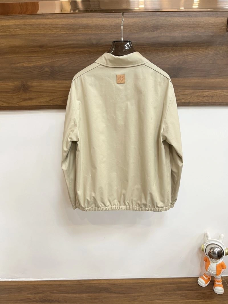 Exact replica Louis Vuitton Outwear