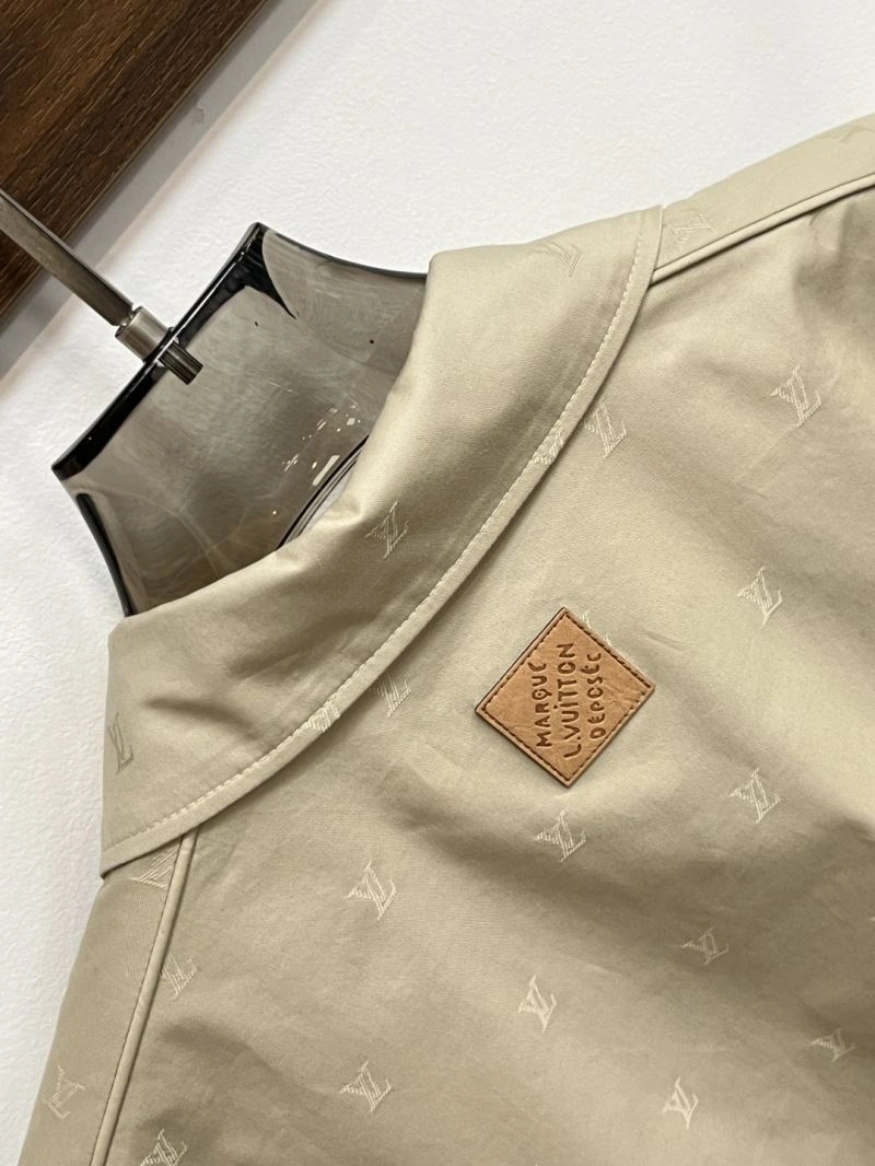 Exact replica Louis Vuitton Outwear