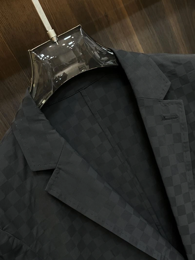 Brand-original Louis Vuitton Outwear