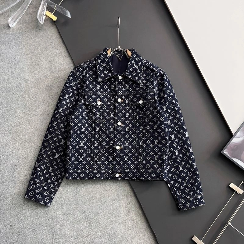 Louis Vuitton Outwear
