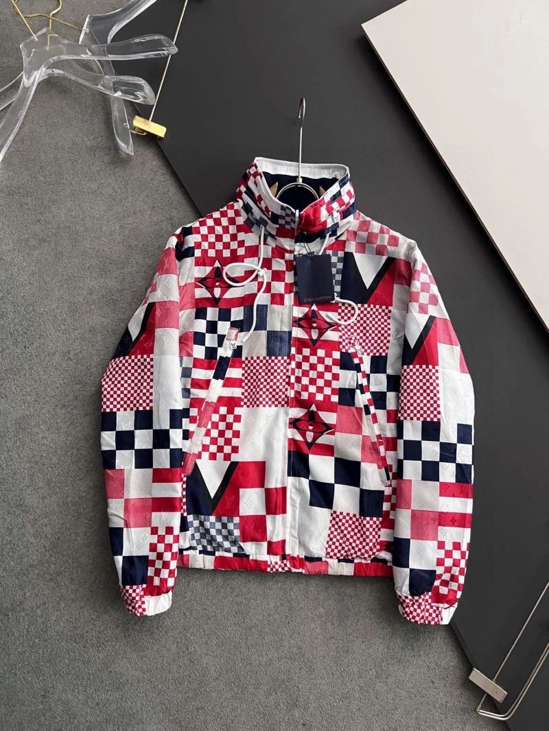 High accuracy Louis Vuitton Outwear