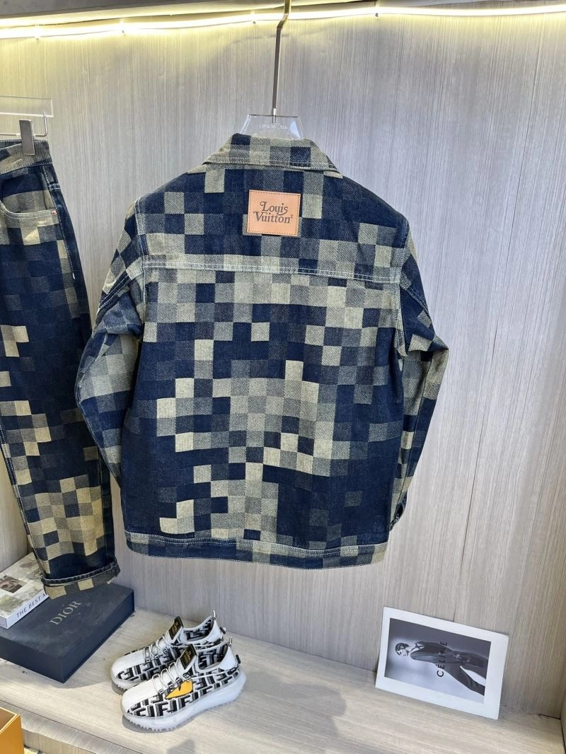 High accuracy Louis Vuitton Outwear