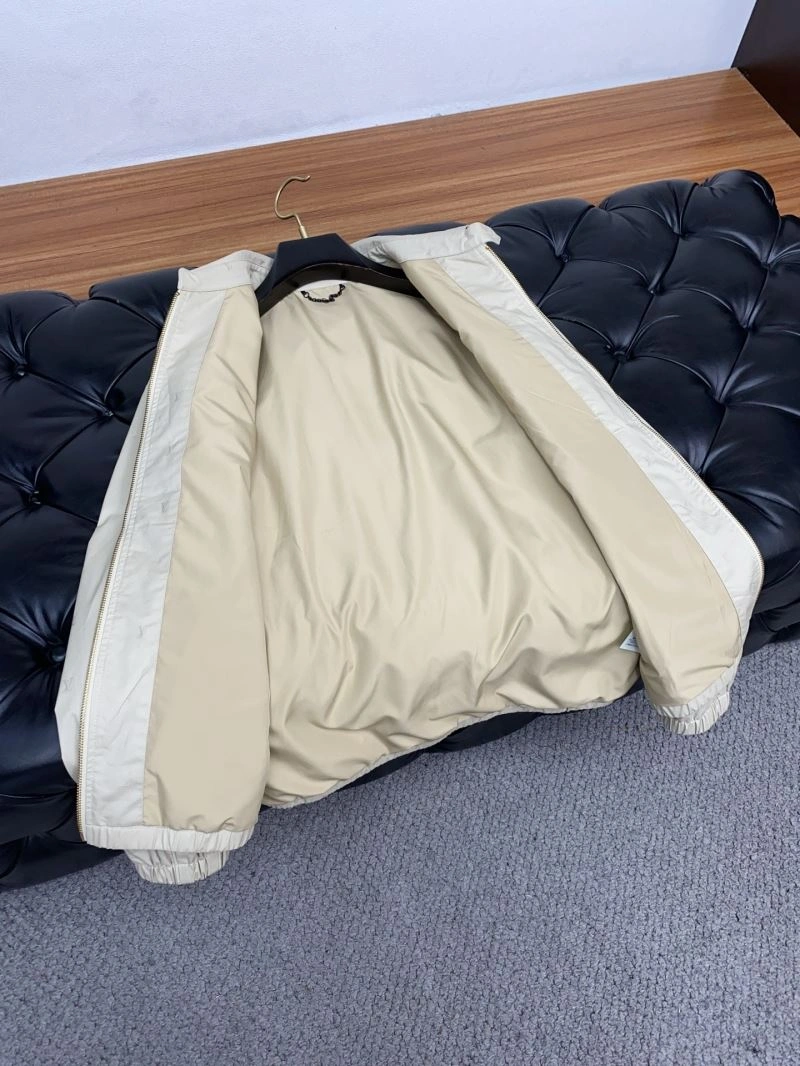 Accurate model Louis Vuitton Outwear