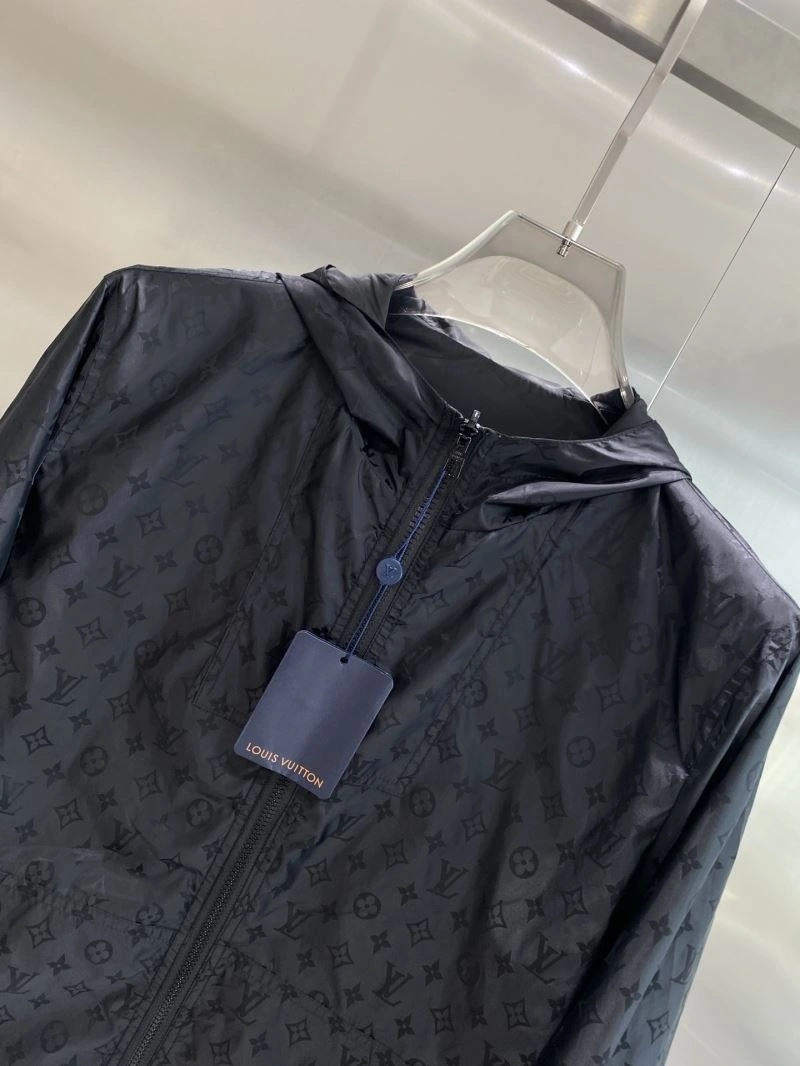 Real Louis Vuitton Outwear