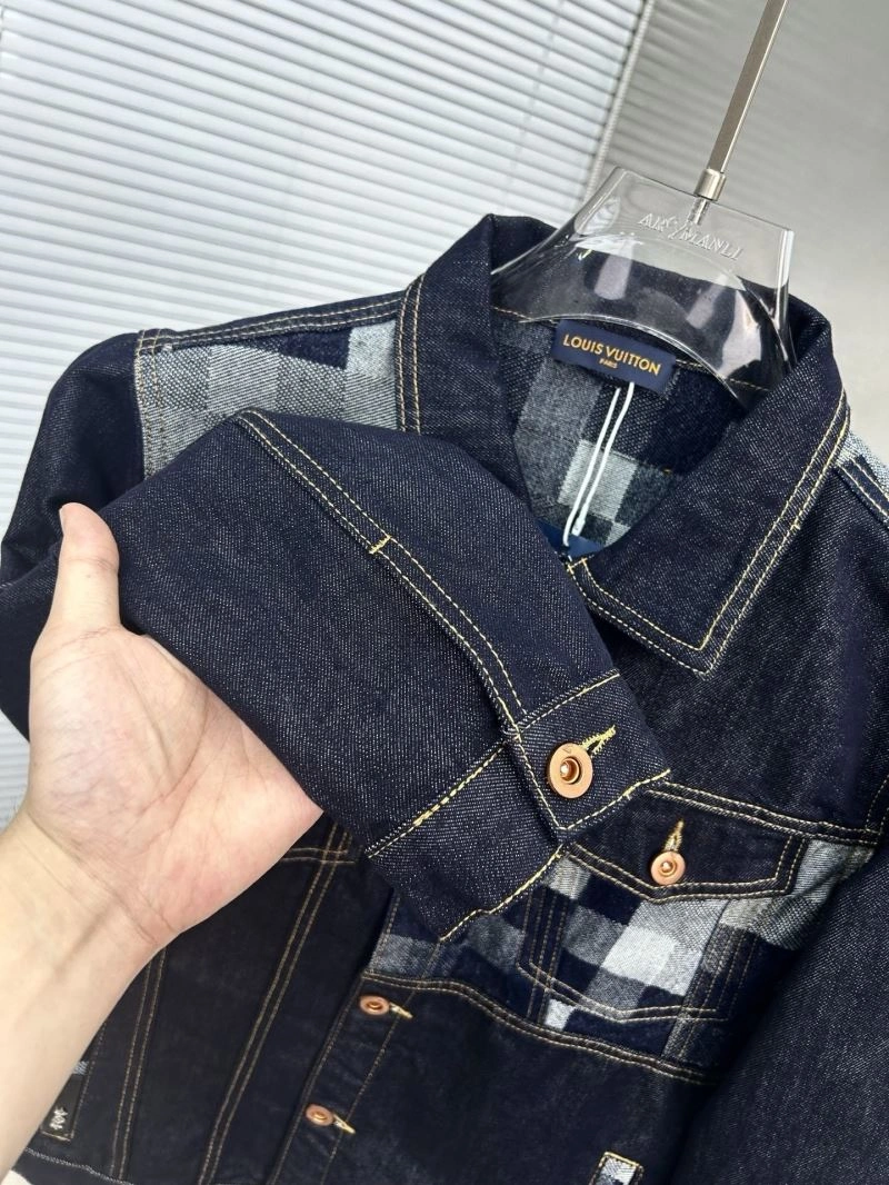 Bargain Louis Vuitton Outwear