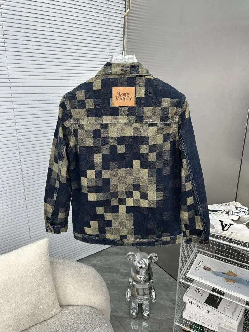 Official Louis Vuitton Outwear