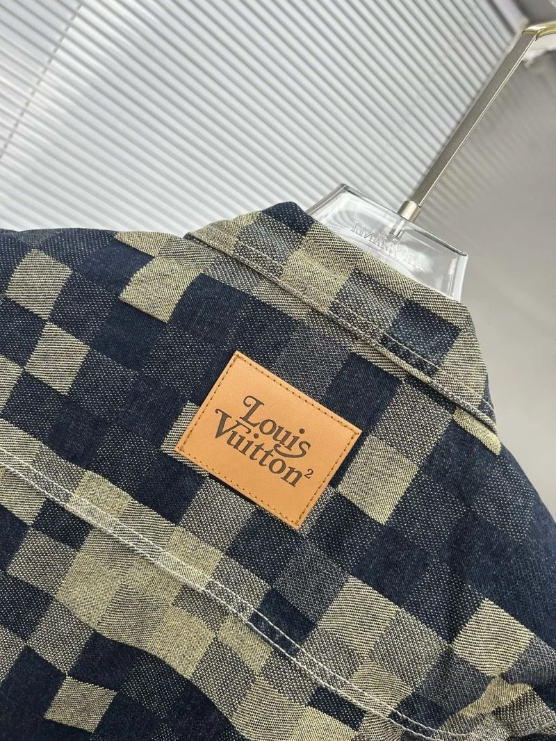 Official Louis Vuitton Outwear