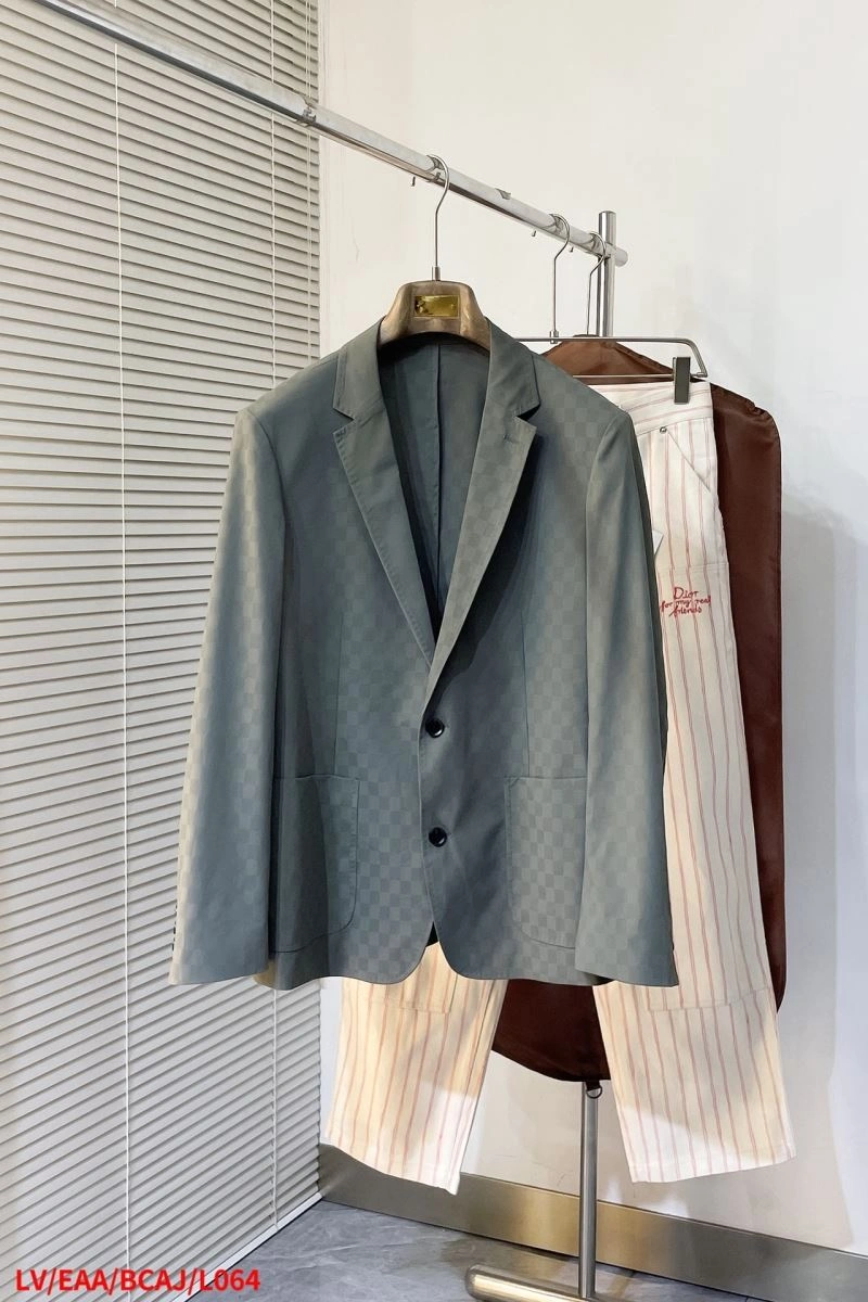 Louis Vuitton Outwear