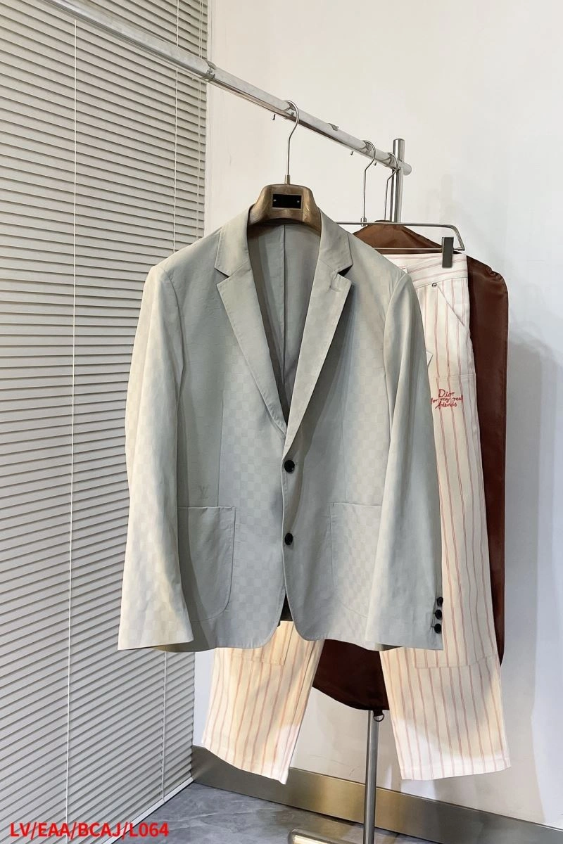 Economical Louis Vuitton Outwear
