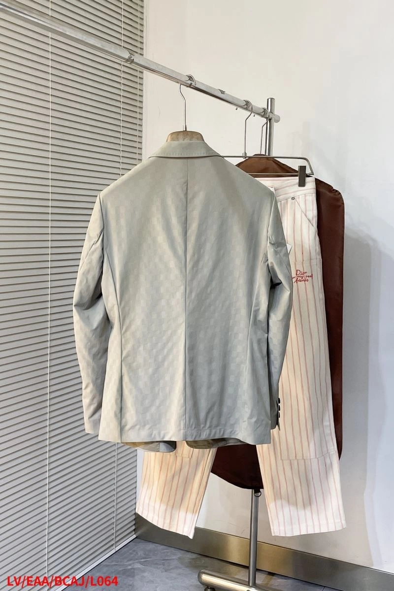 Economical Louis Vuitton Outwear