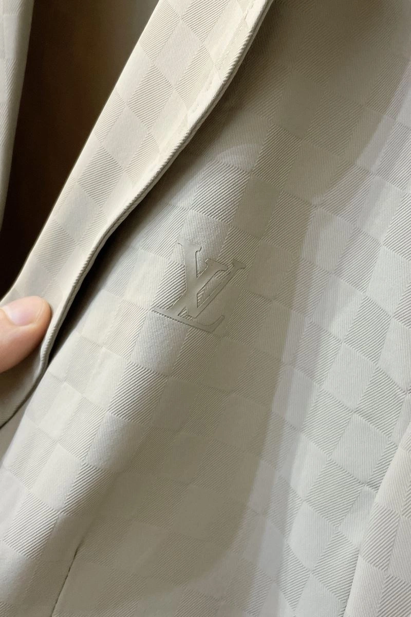 Economical Louis Vuitton Outwear