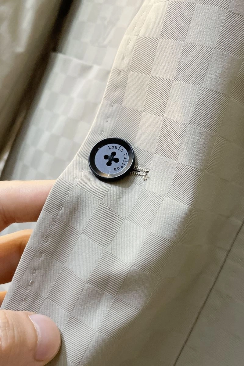 Economical Louis Vuitton Outwear