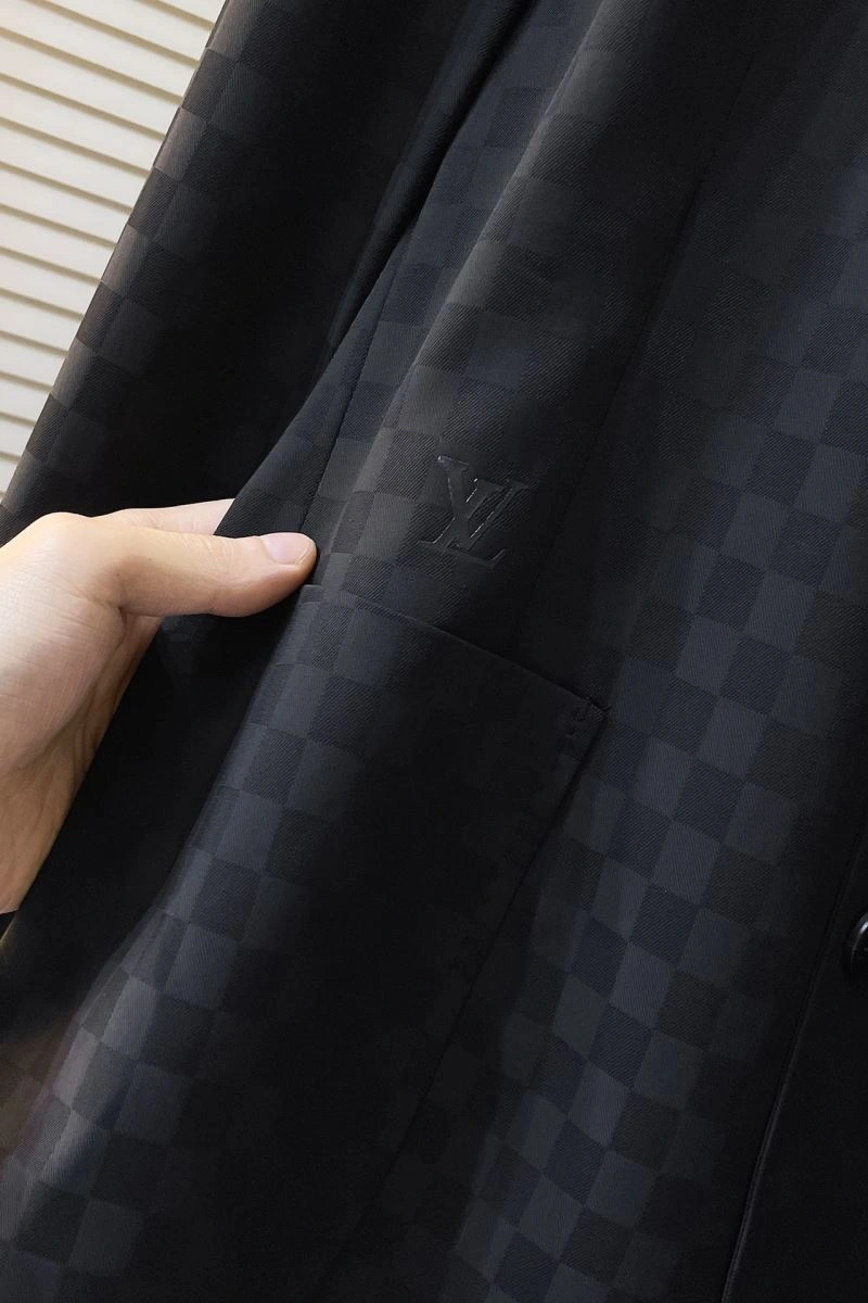 Discounted Louis Vuitton Outwear