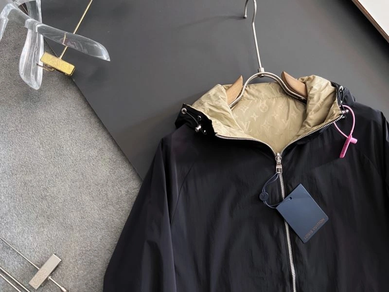 Original Louis Vuitton Outwear