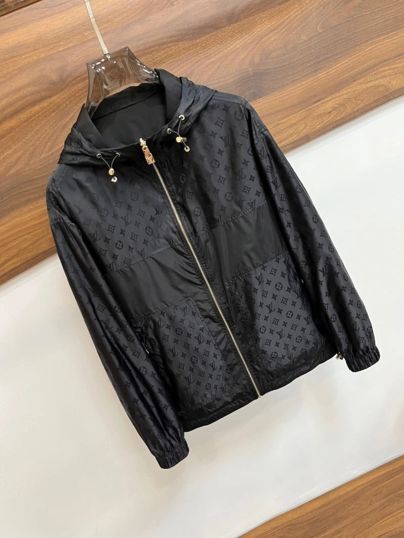 Low-cost Louis Vuitton Outwear