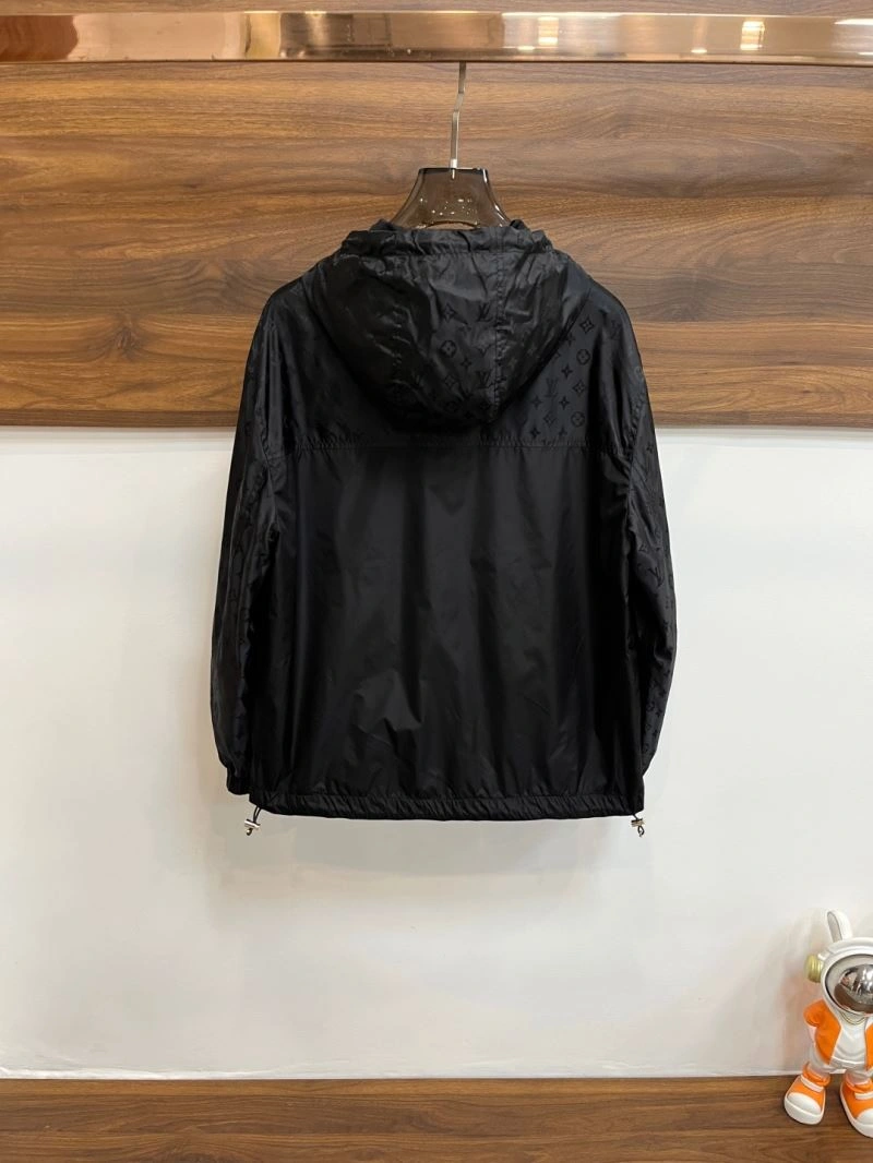 Low-cost Louis Vuitton Outwear