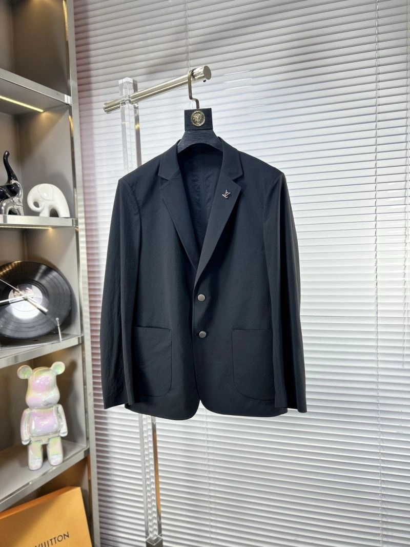 Louis Vuitton Outwear