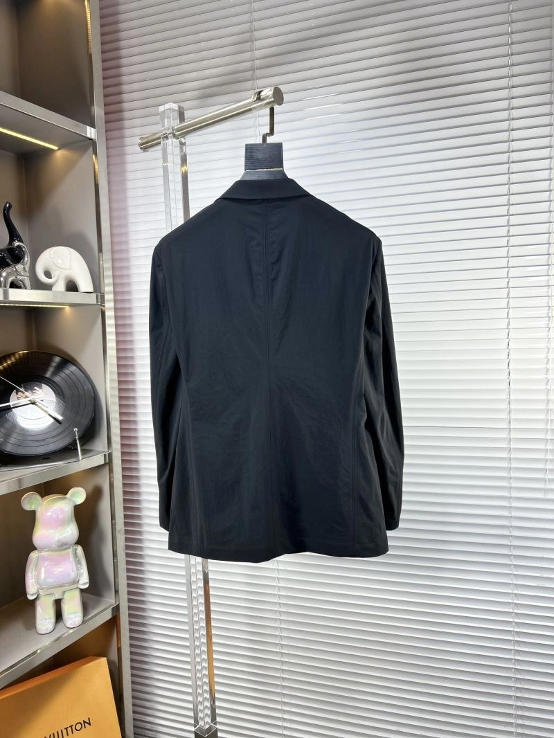 Mirror quality Louis Vuitton Outwear