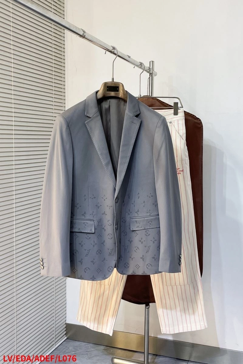Legit Louis Vuitton Outwear