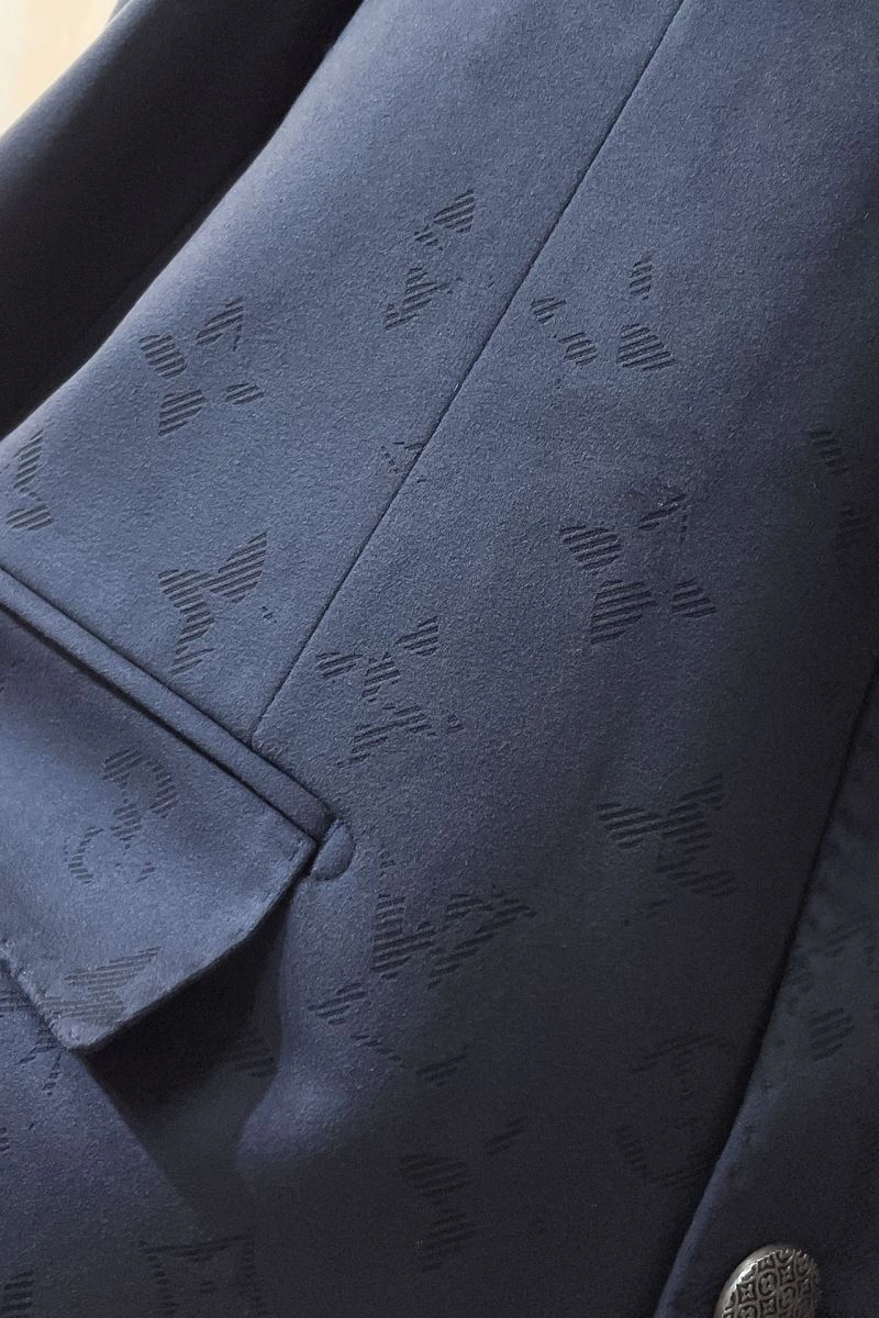 Legit Louis Vuitton Outwear