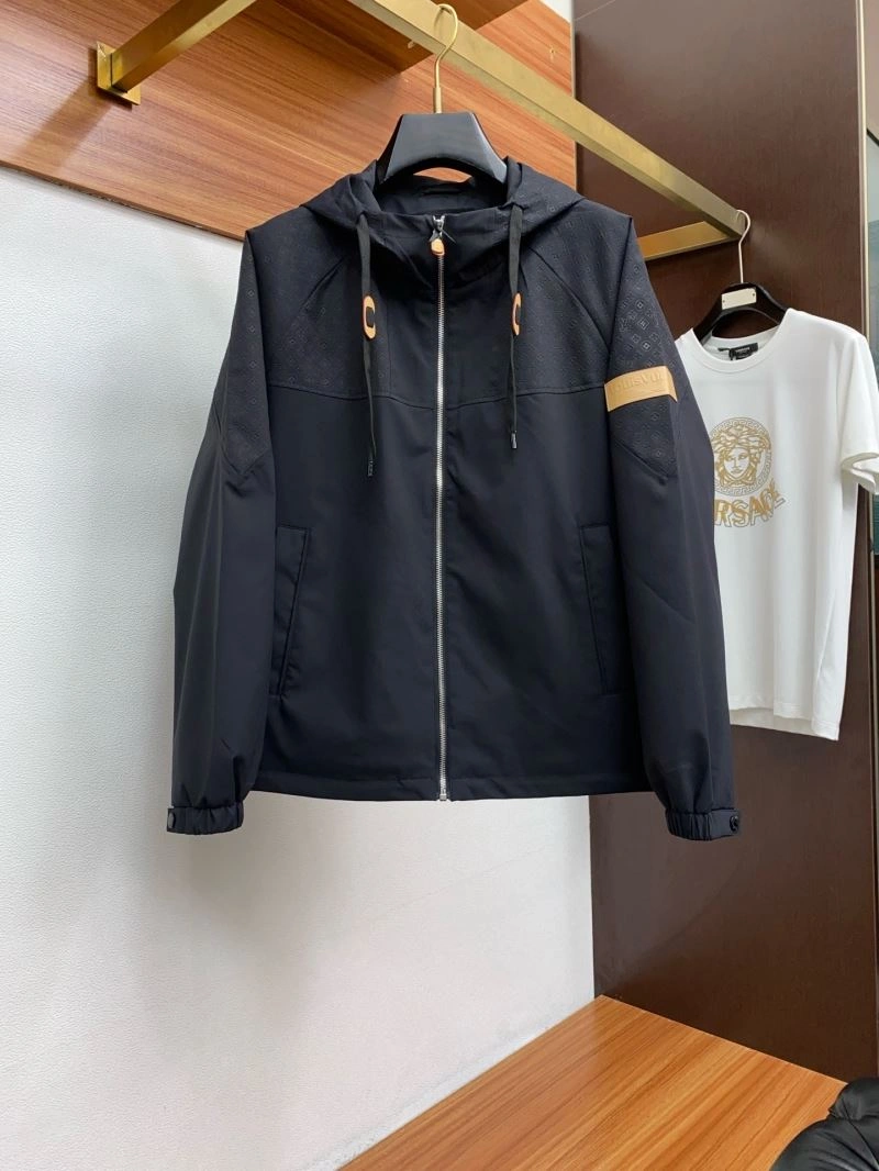 Louis Vuitton Outwear