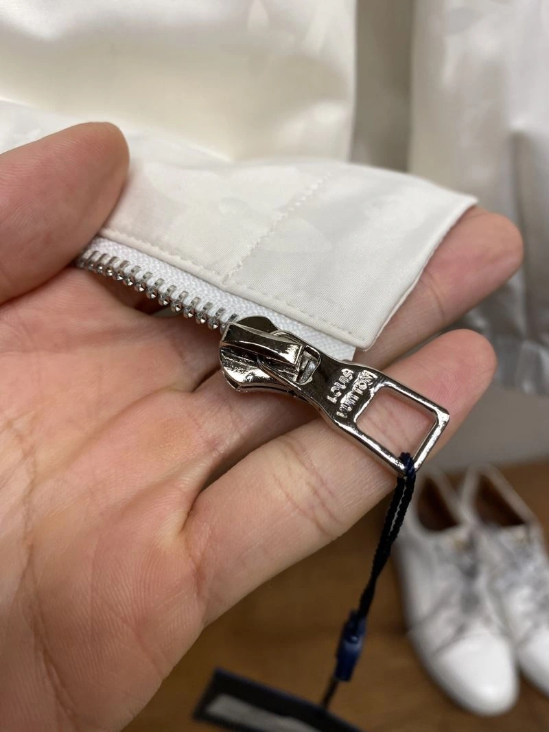 High fidelity Louis Vuitton Outwear