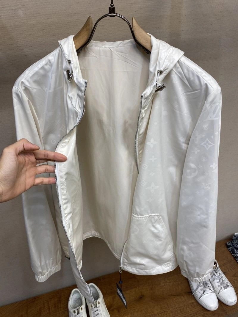 High fidelity Louis Vuitton Outwear