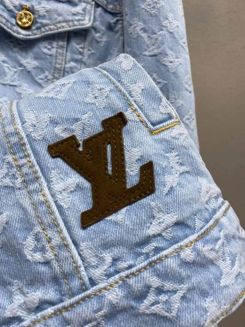 High accuracy Louis Vuitton Outwear