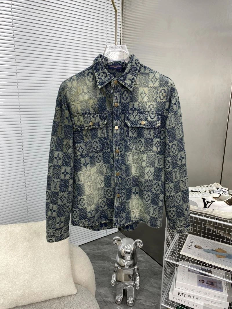 Louis Vuitton Outwear