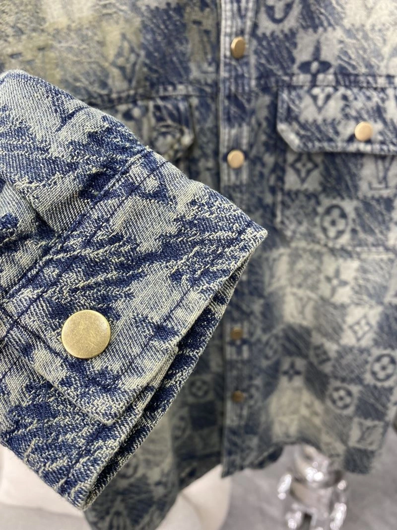 Genuine Louis Vuitton Outwear