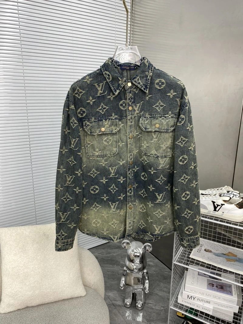 Louis Vuitton Outwear