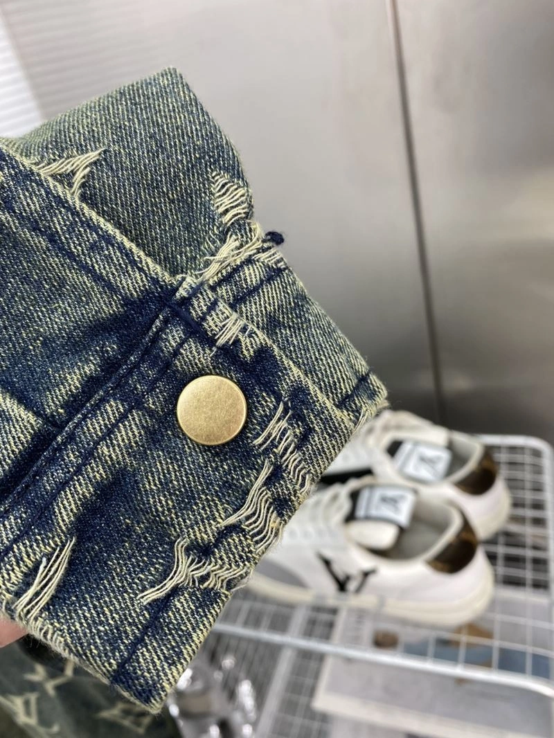 Inexpensive Louis Vuitton Outwear