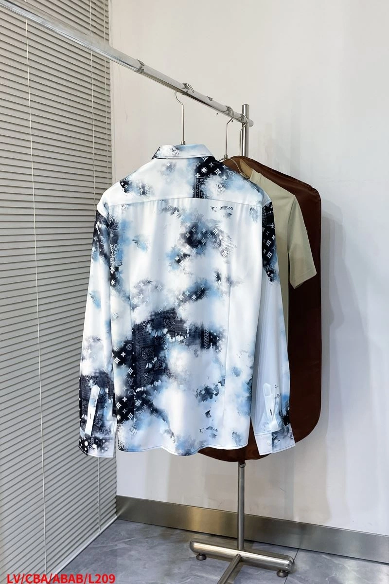 Discounted Louis Vuitton Outwear