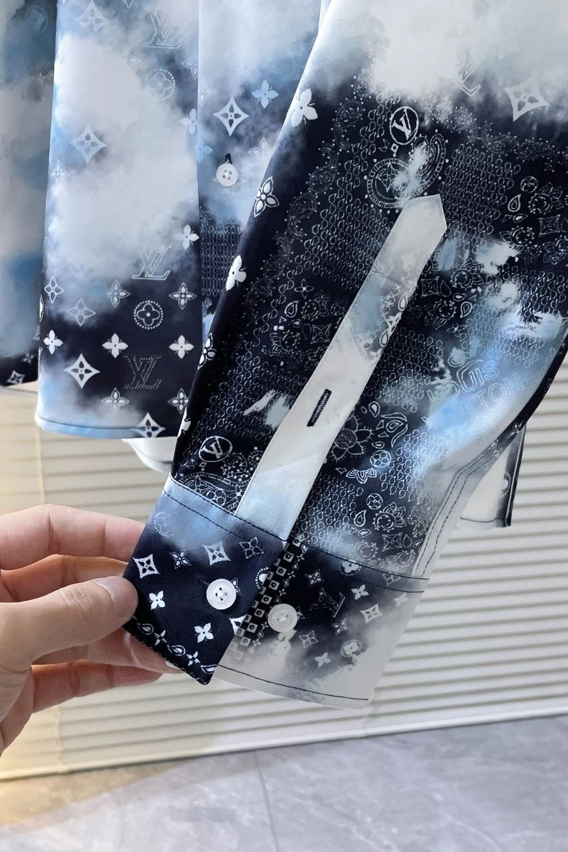 Discounted Louis Vuitton Outwear