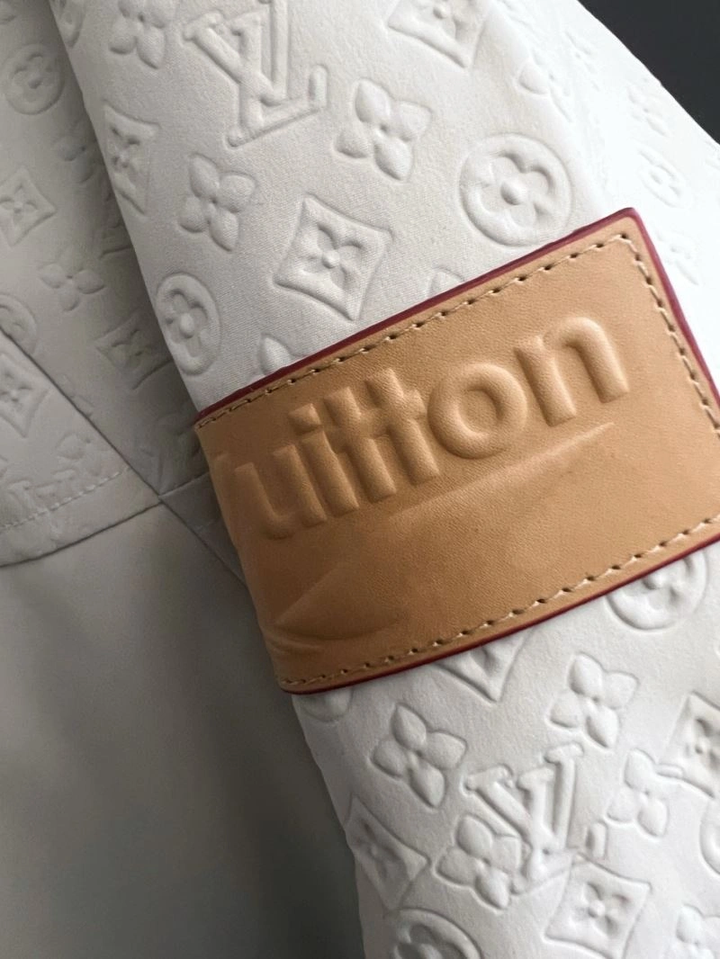 Legit Louis Vuitton Outwear