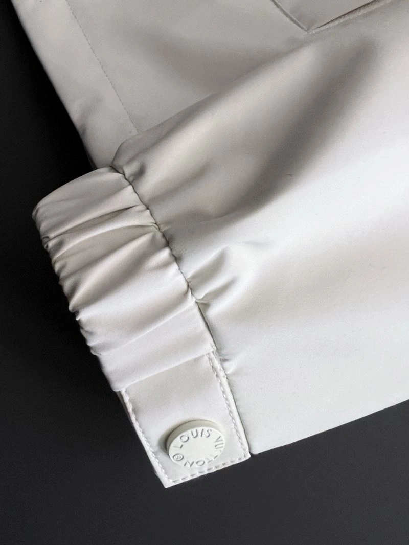 Legit Louis Vuitton Outwear