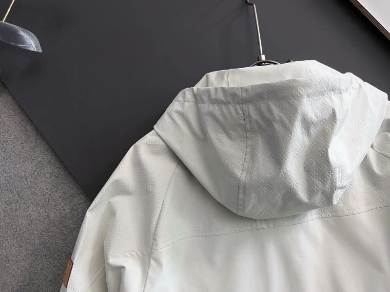 Legit Louis Vuitton Outwear