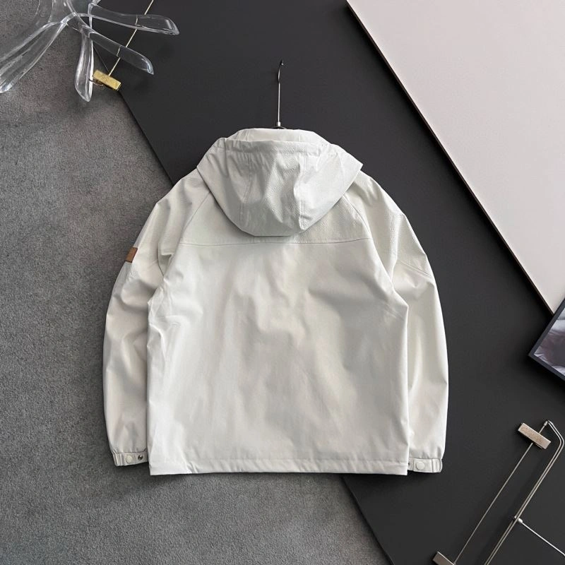 Legit Louis Vuitton Outwear