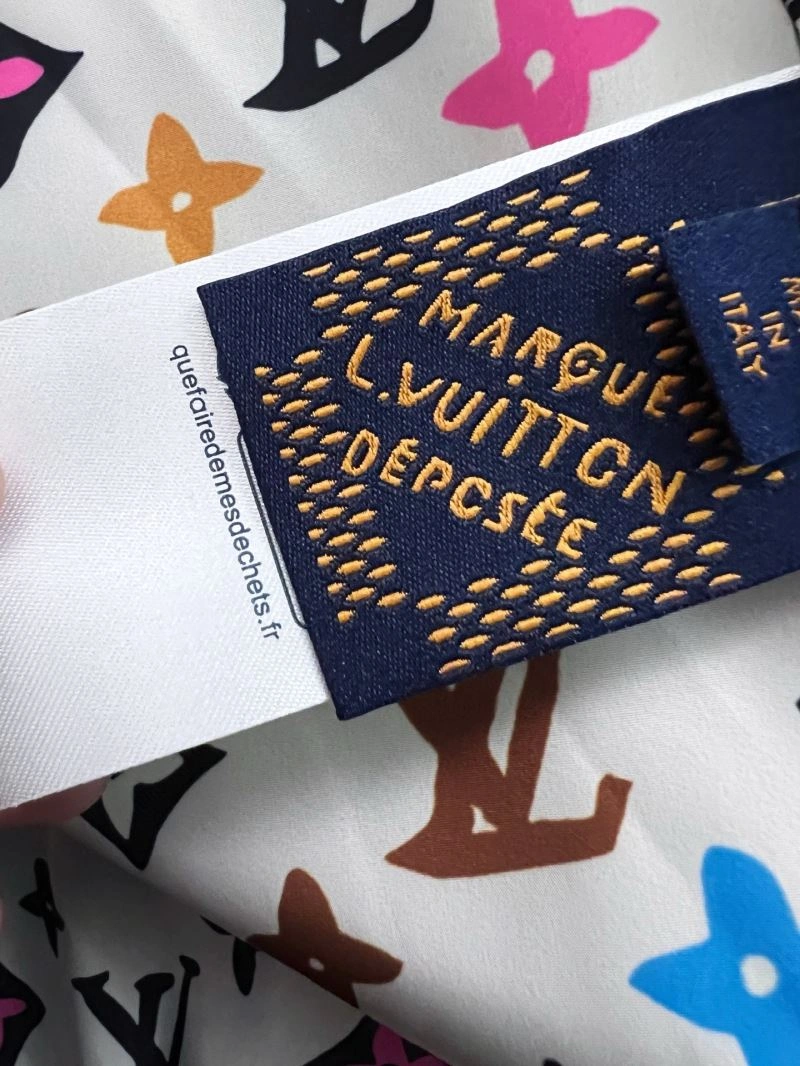 Official Louis Vuitton Outwear
