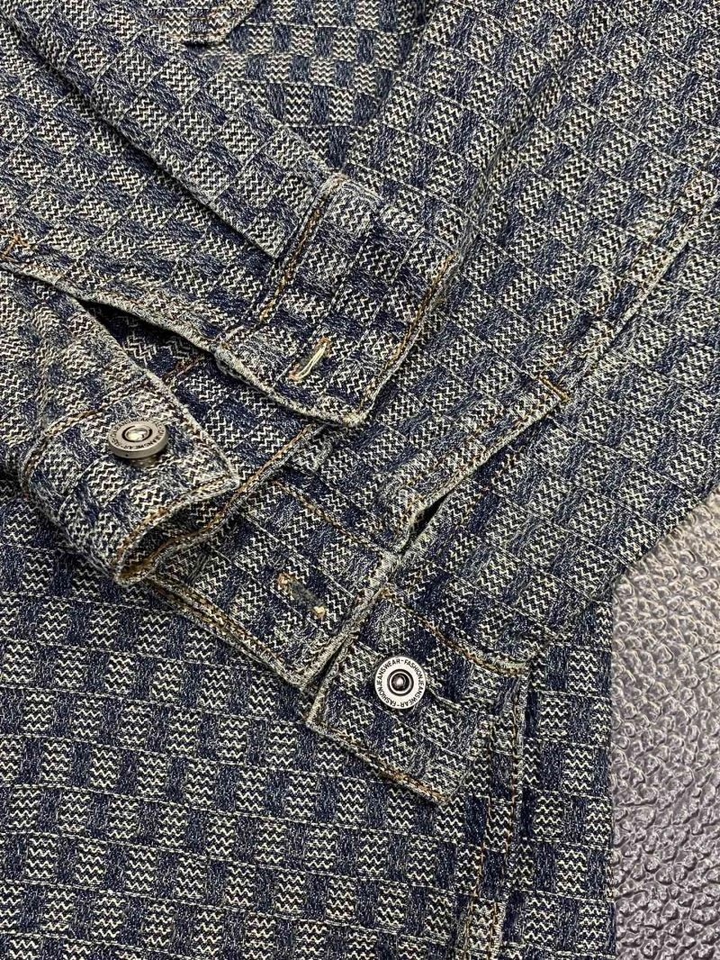 Legit Louis Vuitton Outwear