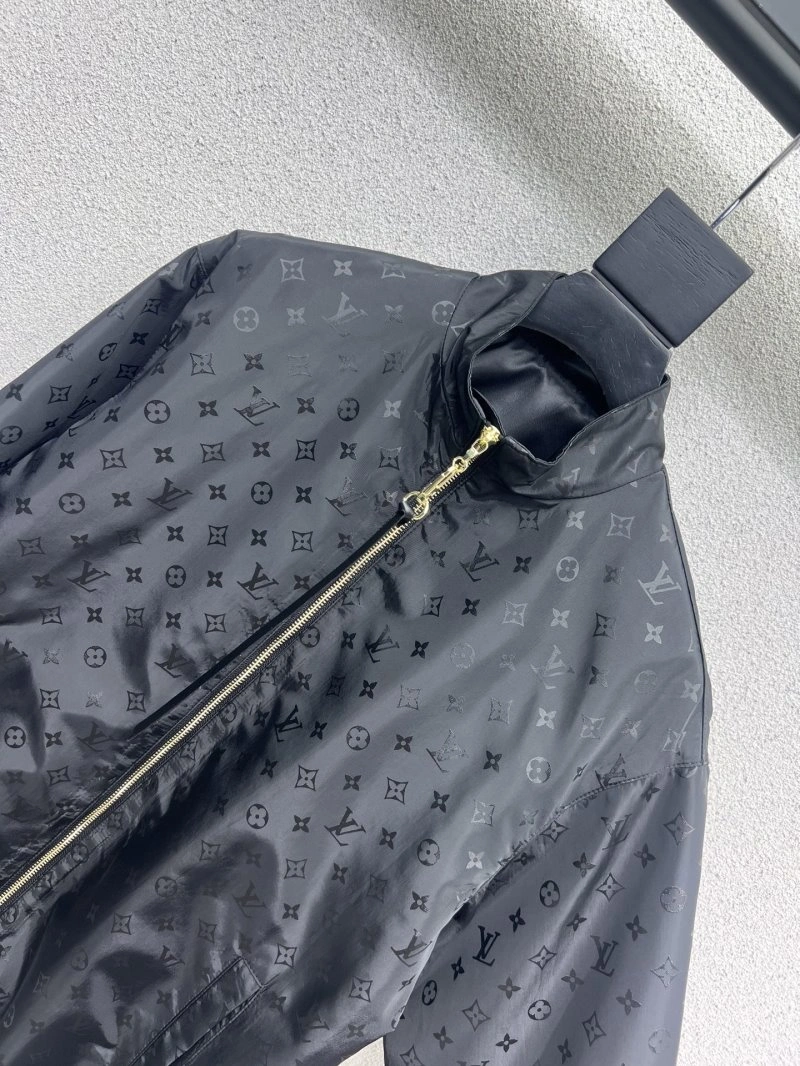 Real Louis Vuitton Outwear